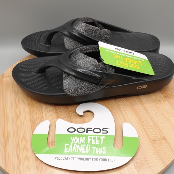 OOFOS | Shoes | Oofos Original Recovery Comfort Thong Flip Flop Sandals ...